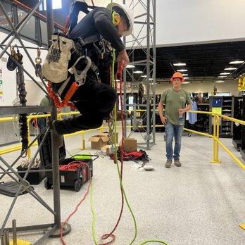 GME SUPPLY - Updated October 2025 - 11 Photos - 1391 E Boone Industrial ...