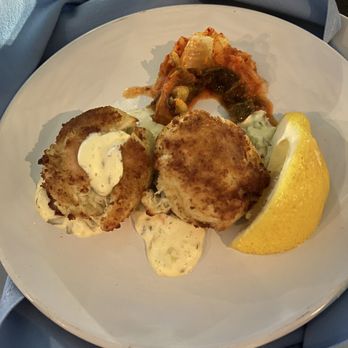 FAT TUNA - Updated June 2024 - 94 Photos & 46 Reviews - 378 Rope Ferry ...