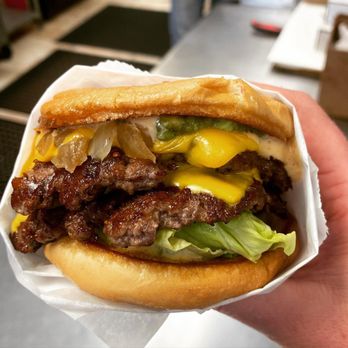 SESPE BURGER - Updated December 2025 - 68 Photos & 68 Reviews - 8252 ...
