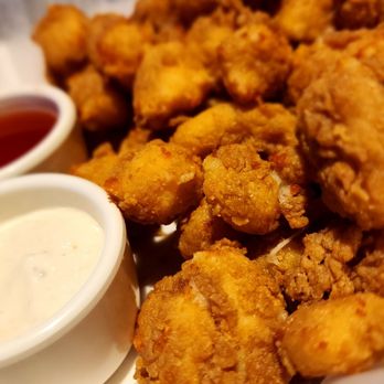 YARD HOUSE - Updated December 2024 - 1909 Photos & 1271 Reviews - 3775 ...