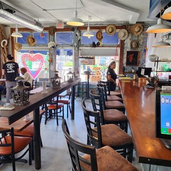 GRINGO A GO-GO - Updated November 2024 - 261 Photos & 390 Reviews - 100 ...