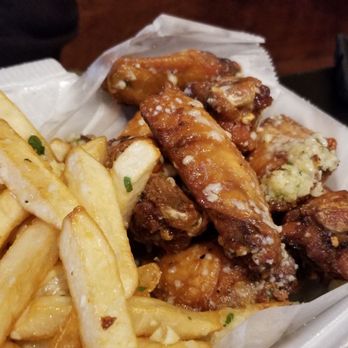 ASTIN J’S - Updated December 2025 - 41 Photos & 43 Reviews - 762 Long ...