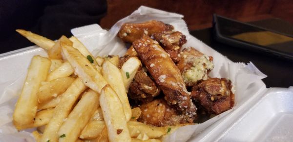 ASTIN J’S - 22 Photos & 10 Reviews - 762 Long Hill Rd, Groton, CT - Yelp