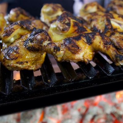 FLYBIRD CHARGRILLED CHICKEN - Updated October 2024 - 269 Photos & 241 ...