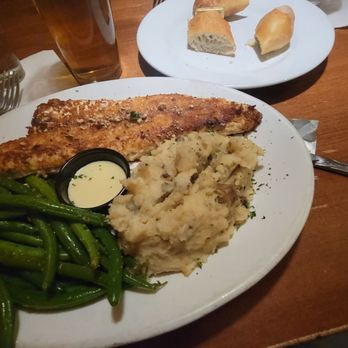 5TH TAVERN - Updated June 2024 - 345 Photos & 477 Reviews - 2262 S ...