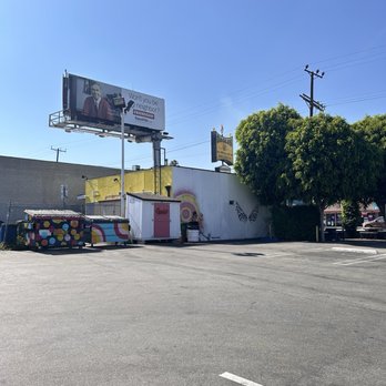 DAGLAS DRIVE IN - Updated October 2025 - 527 Photos & 869 Reviews ...