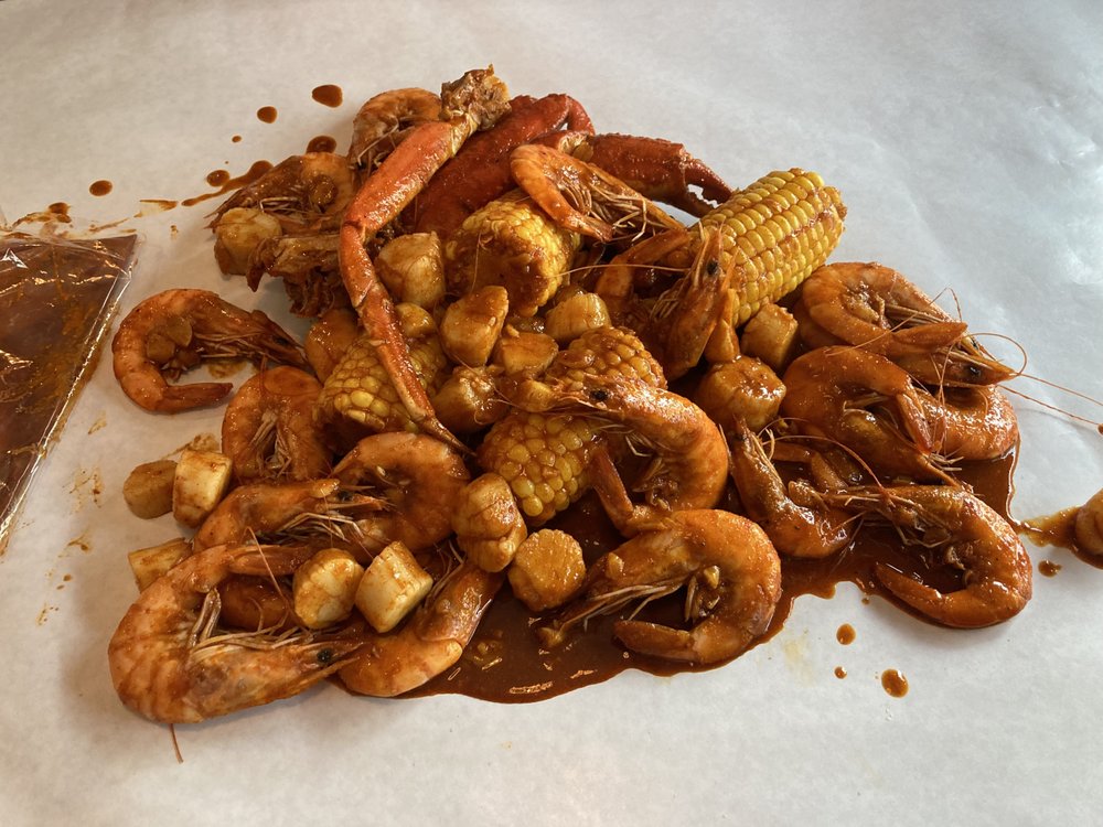 THE CRAWLING CRAB - Updated August 2025 - 82 Photos & 80 Reviews - 3215 ...