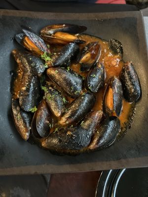 KYRA RESTAURANT SEAFOOD & GRILL - Updated October 2025 - 19 Photos & 50 ...