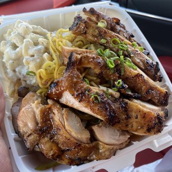 HAMADA GENERAL STORE - 939 Photos & 260 Reviews - 885 Queen St ...