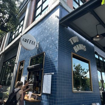 TWO HANDS - Updated July 2024 - 819 Photos & 430 Reviews - 1011 South ...