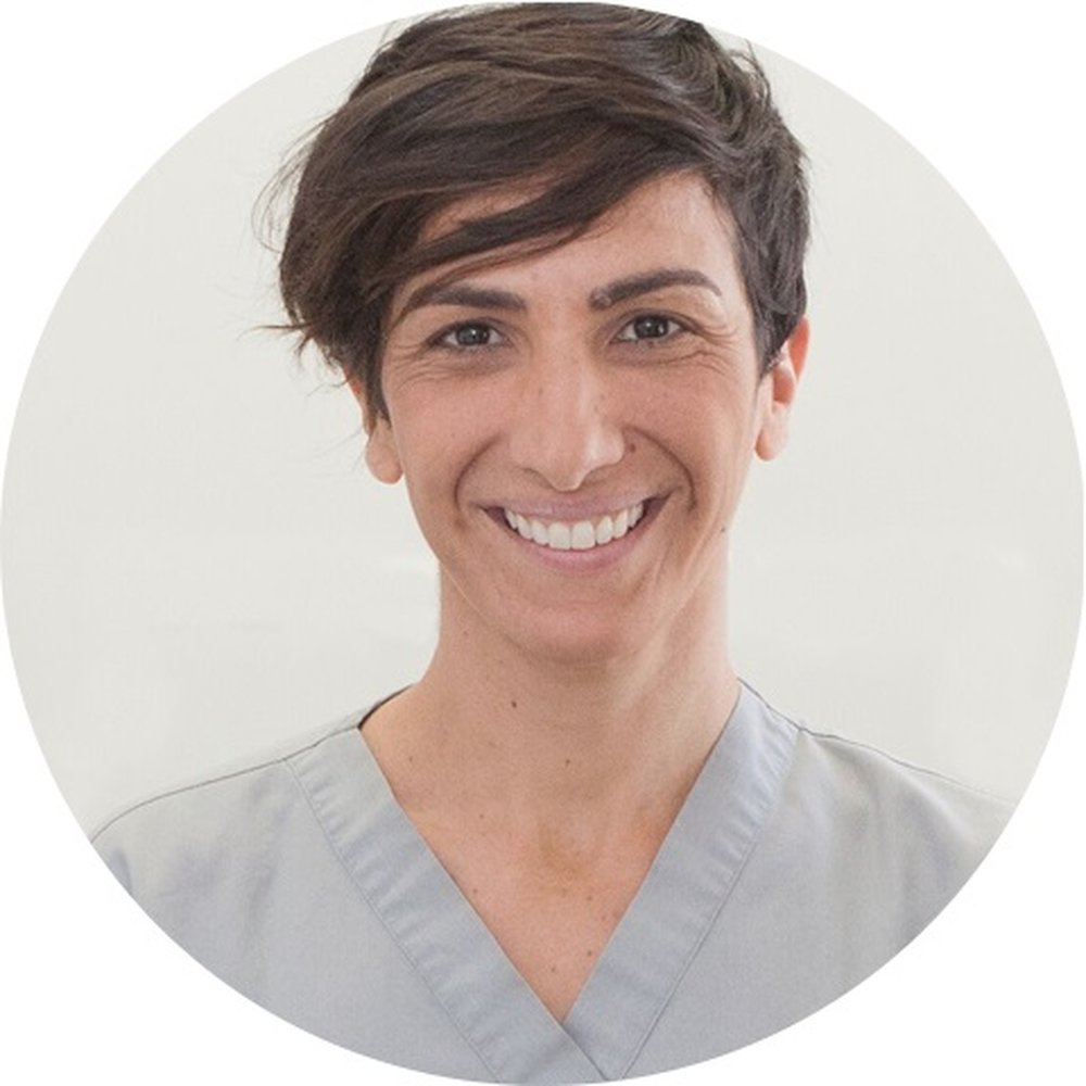 Julie Constantine's Instagram, Twitter & Facebook on IDCrawl