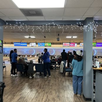MADISON BOWLING CENTER - Updated November 2025 - 20 Reviews - 8661 US ...