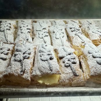 PAALAA KAI BAKERY - Updated April 2025 - 2854 Photos & 1262 Reviews ...