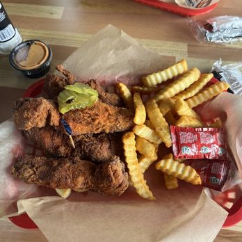 CHICKEN WAGON - Updated July 2024 - 68 Photos - 1955 Staring Ln, Baton ...