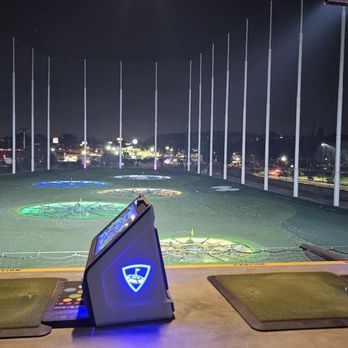 TOPGOLF - Updated April 2025 - 330 Photos & 230 Reviews - 100 Topgolf ...