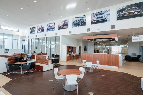 BMW OF WICHITA - Updated January 2026 - 28 Photos & 27 Reviews - 11000 ...