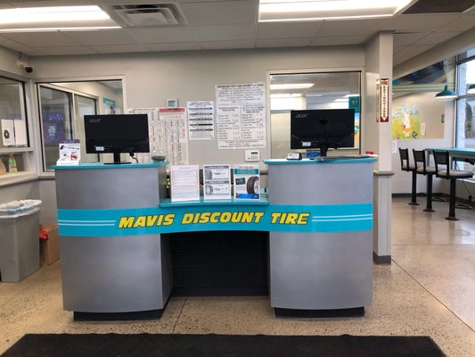 MAVIS DISCOUNT TIRE - Updated December 2025 - 21 Reviews - 1333 Main St ...