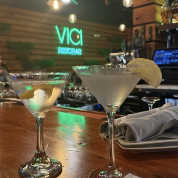 VICI RISTOBAR - Updated December 2025 - 154 Photos & 149 Reviews - 1125 ...