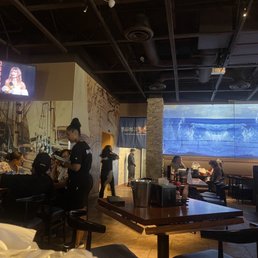 BLUE HOOK CAJUN SEAFOOD & BAR - Updated December 2025 - 68 Photos & 140 ...