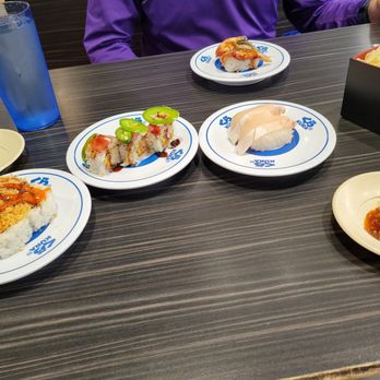 KURA REVOLVING SUSHI BAR - Updated December 2024 - 1625 Photos & 667 ...