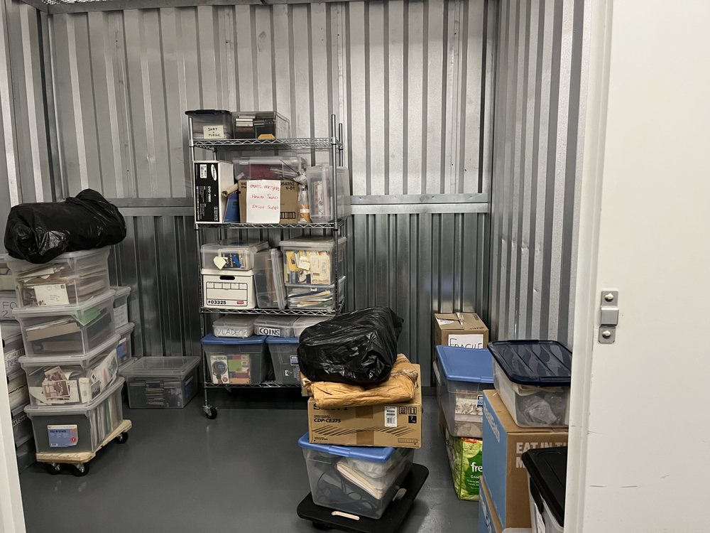 MANHATTAN MINI STORAGE - Updated June 2024 - 43 Reviews - 260 Spring St ...