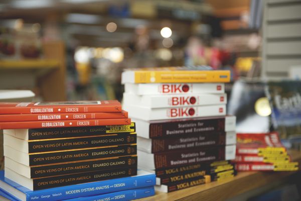 CSULB BOOKSTORE - Updated December 2025 - 26 Photos & 28 Reviews - 6049 ...