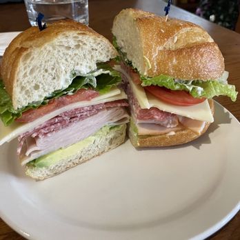 LITTLE LOUIE’S CAFE & DELI - Updated July 2024 - 297 Photos & 391 ...