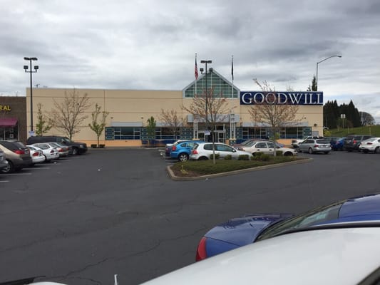 GOODWILL INDUSTRIES OF THE COLUMBIA WILLAMETTE - Updated November 2025 ...