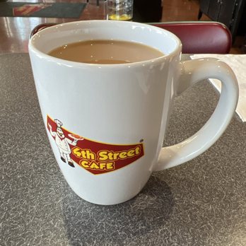 4TH STREET CAFE - Updated August 2025 - 104 Photos & 48 Reviews - 26 W ...