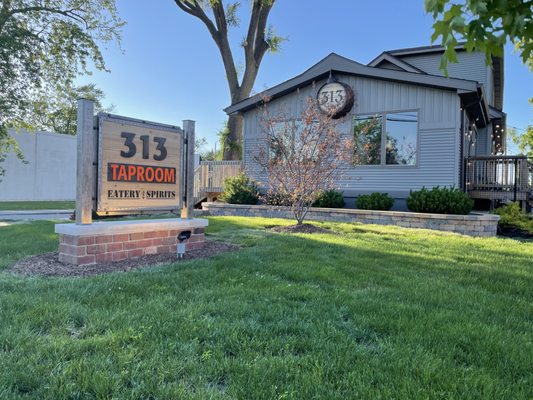 313 TAPROOM - Updated November 2025 - 20 Photos & 34 Reviews - 313 ...
