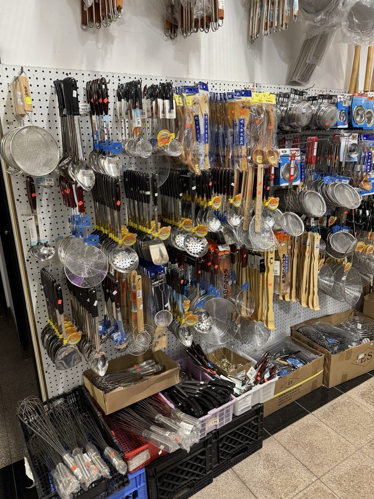 HUA XING ASIA MARKET - Updated January 2026 - 140 Photos & 85 Reviews ...