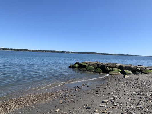 SANDY POINT BEACH - 25 Photos - 620 Sandy Point Ave, Portsmouth, Rhode ...