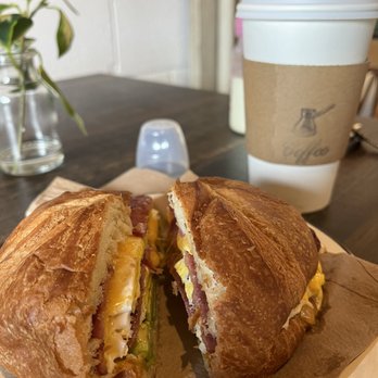 BOTANIC CAFE-DELICATESSEN - Updated July 2024 - 71 Photos & 25 Reviews ...