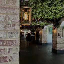 SOUTH HOUSE GARDEN - Updated July 2025 - 583 Photos & 267 Reviews - 317 ...