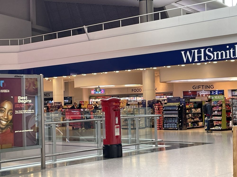 WH SMITH RETAIL - Updated August 2025 - Terminal Two, Hounslow, London ...