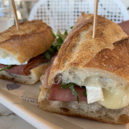 ESTELLE BAKERY & PÂTISSERIE - 1444 Photos & 643 Reviews - 2530 Arden ...