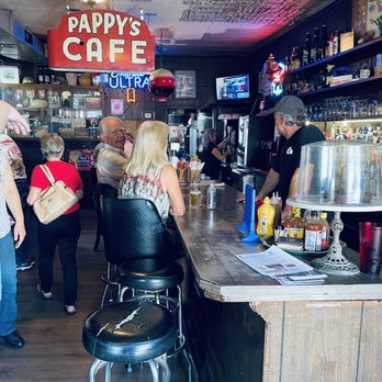 PAPPY’S PLACE - Updated December 2025 - 68 Photos & 61 Reviews - 943 N ...