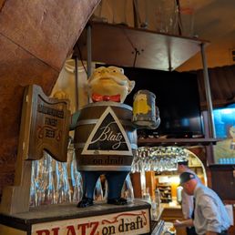 THE DAKOTA INN RATHSKELLER - Updated March 2025 - 227 Photos & 173 ...