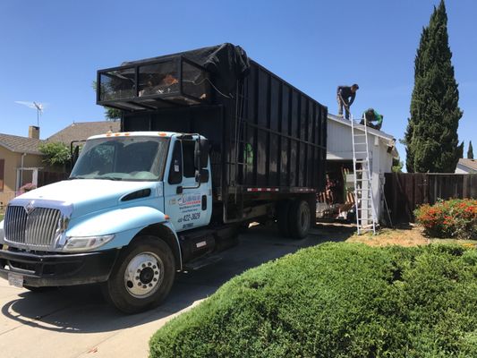 HUSKY ROOFING - Updated January 2026 - 39 Photos - 1825 De La Cruz Blvd ...