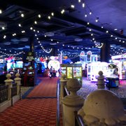 LUCKY SNAKE ARCADE & SPORTS BAR AT SHOWBOAT - 33 Photos & 32 Reviews ...