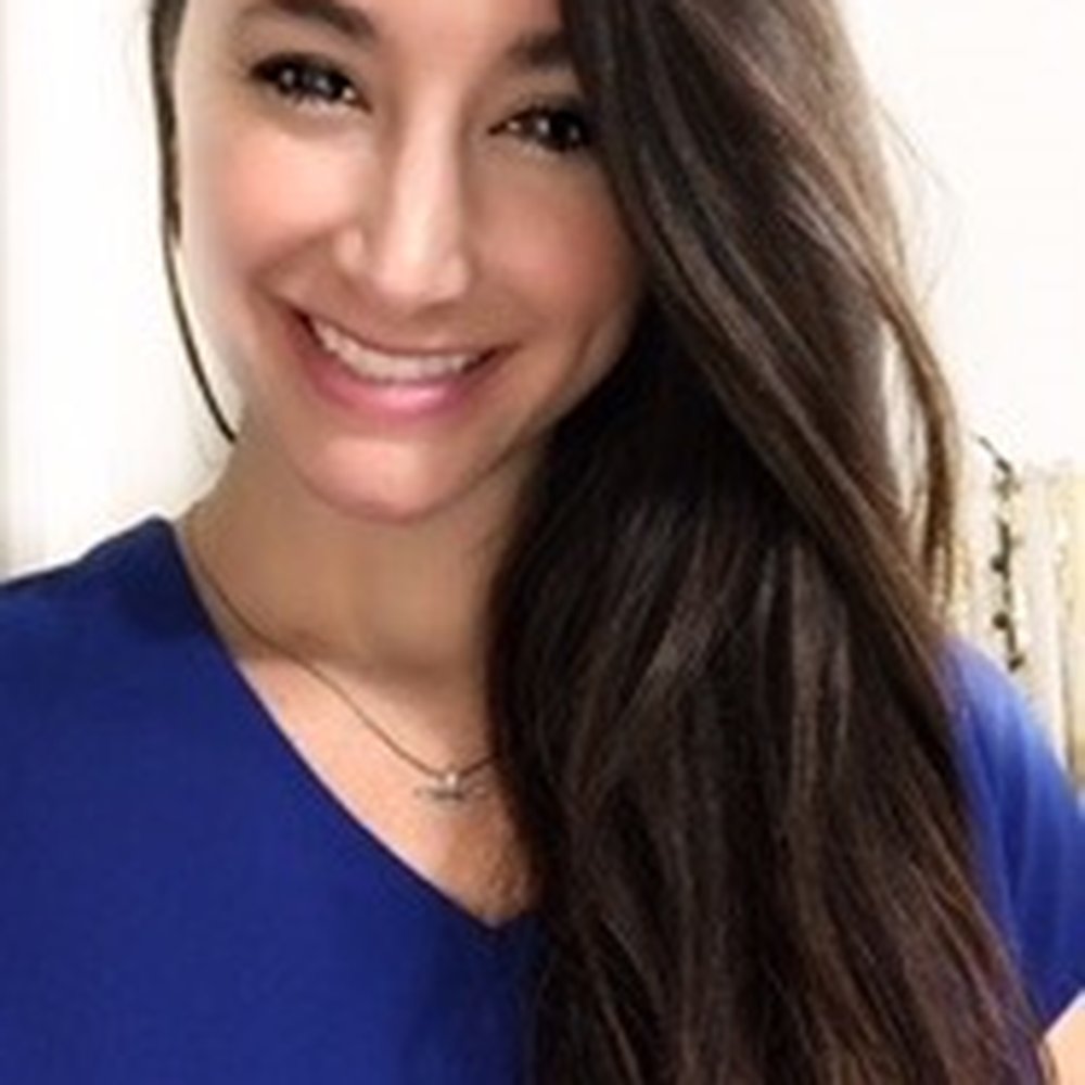 Daniela Fox's Instagram, Twitter & Facebook on IDCrawl