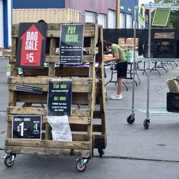 GRASSROOTS BOOKS - Updated December 2025 - 145 Photos & 284 Reviews ...