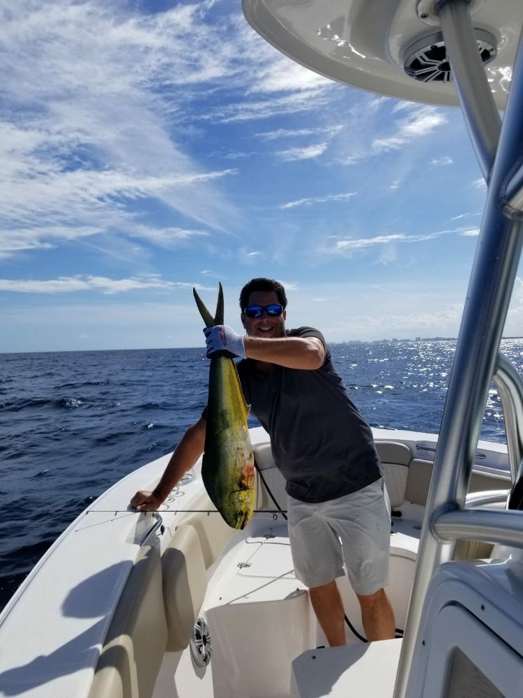 CAPTAIN LUC 5 STARS - Updated January 2025 - 940 Sweetwater Ln, Boca ...