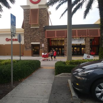 TARGET - Updated November 2024 - 873 Photos & 107 Reviews - 5800 S ...