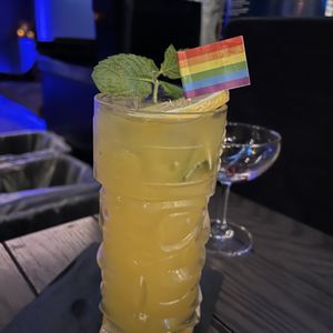 SOOL BAR AND LOUNGE - 219 Photos & 32 Reviews - 323 Grant Ave, San ...