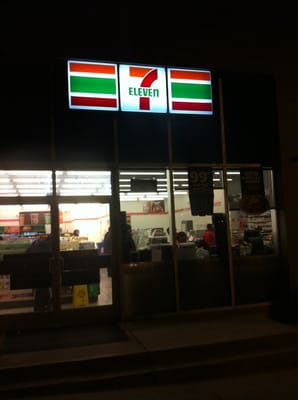 7-ELEVEN - Updated October 2025 - 15 Reviews - 5210 3rd St NE ...