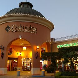 Coach Cabazon Premium Outlets | semashow.com