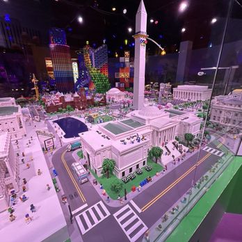 LEGO DISCOVERY CENTER - Updated May 2025 - 477 Photos & 35 Reviews ...