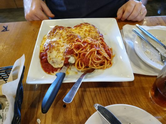 LENOCI’S SPAGHETTI HOUSE - 21 Photos & 28 Reviews - 5520 Oberlin Ave ...