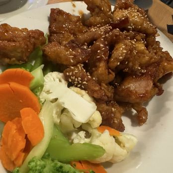 PHO 33 - Updated January 2026 - 569 Photos & 580 Reviews - 285 E 2700 ...